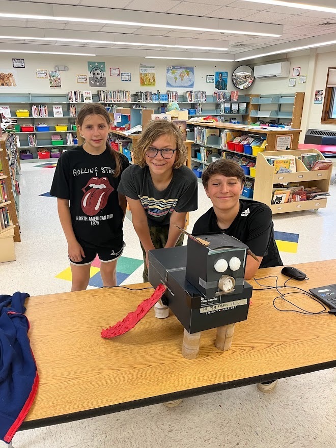 Live Feed | The Barkhamsted School